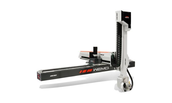 Robot Automation for the Plastics Industry